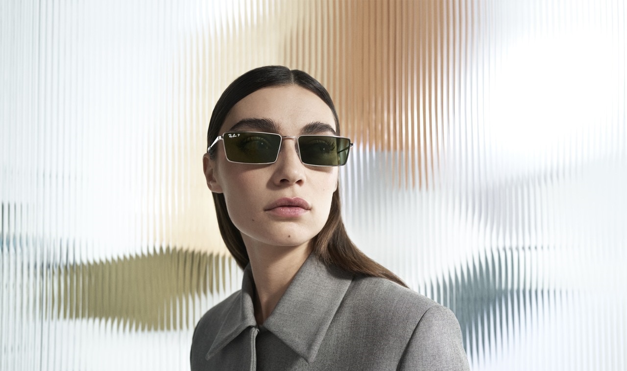 Sunglass Hut muestra su colección de lentes de sol en invierno