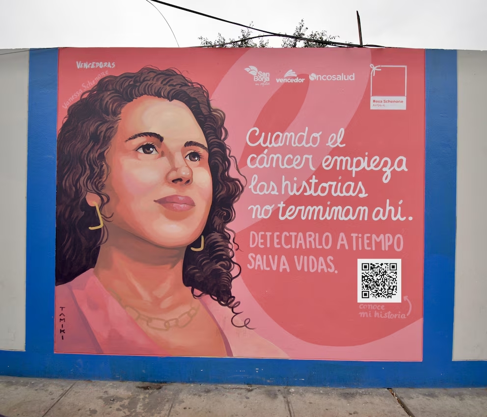 ‘Vencedoras’: Murales honran a sobrevivientes de cáncer de mama
