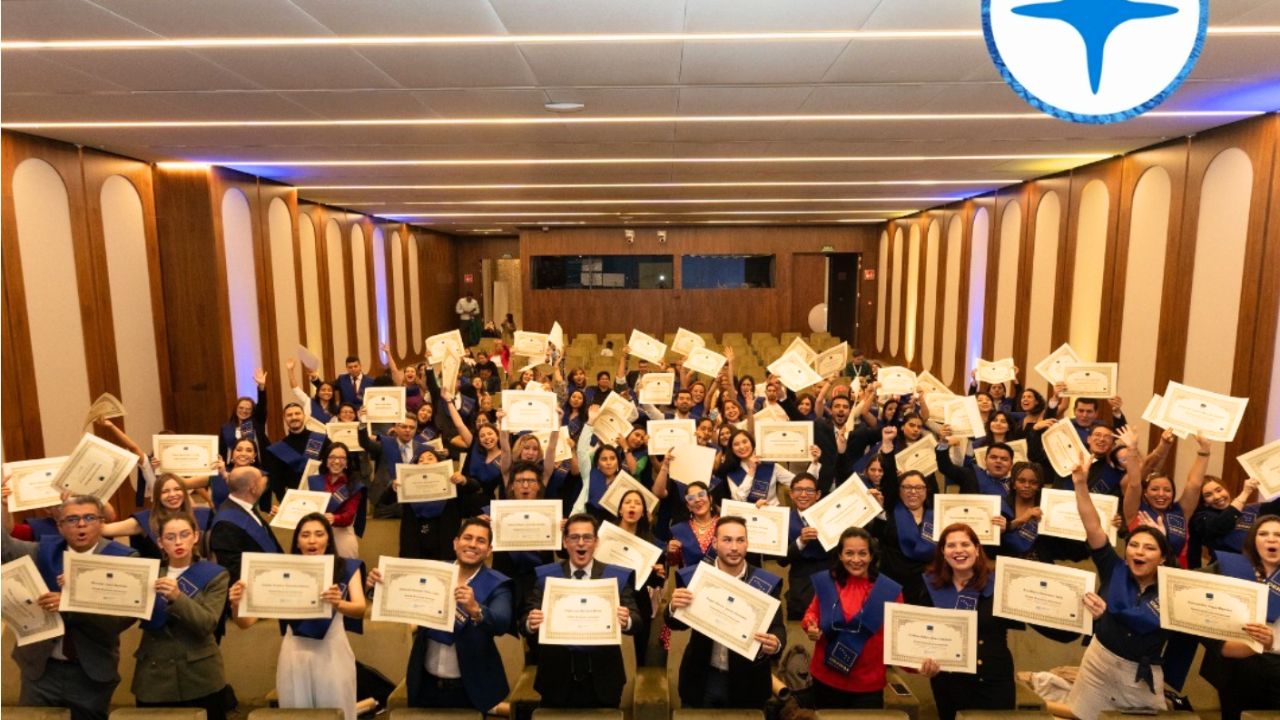 CEREM Global Business School celebra 10 años en Perú